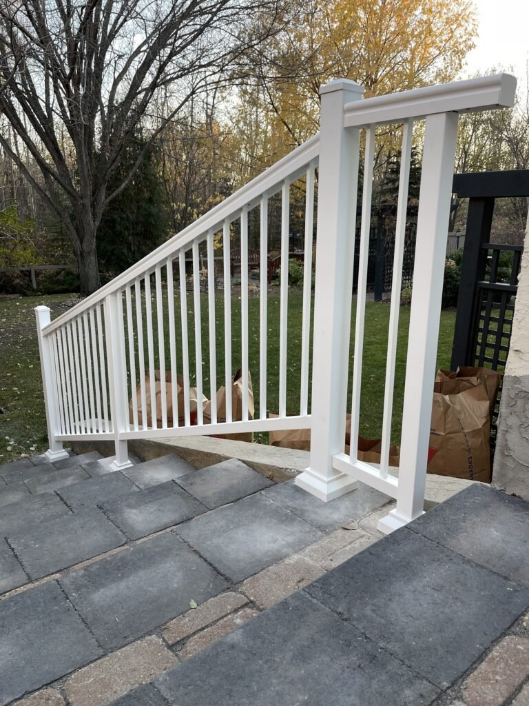 Enhance Your Home's Appeal with Full Residential Aluminum Railings in ...